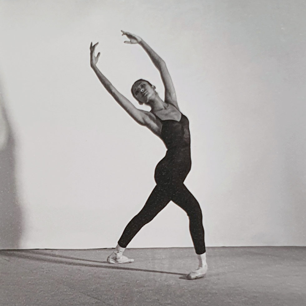 Julie Felix Broke Barriers Onstage. Now, She’s Guiding the Next ...