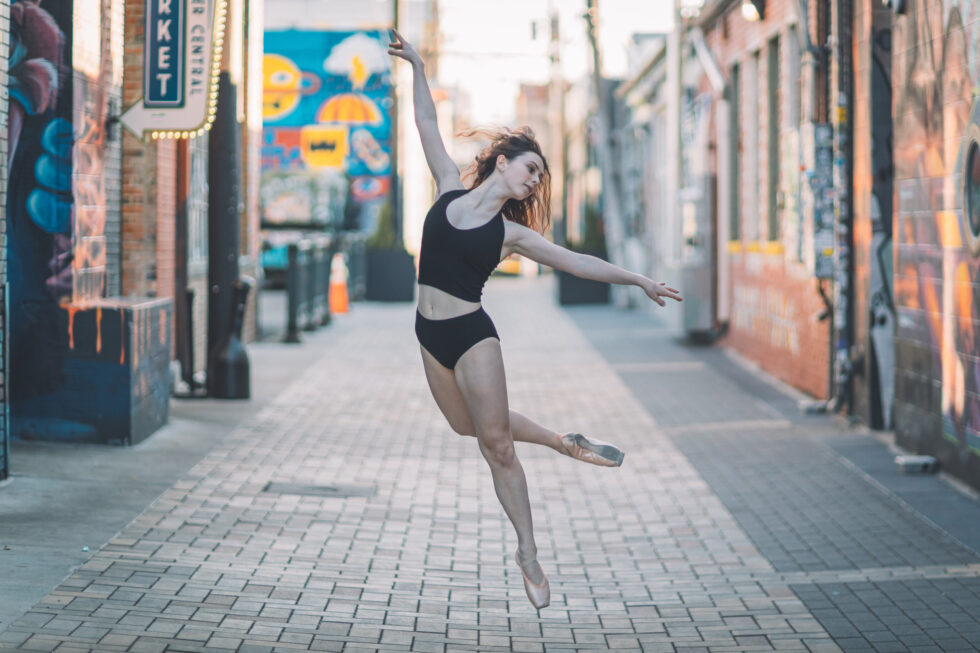 Diablo Ballet's Fiona Hutchens Shares Her Experience as a Hard of ...