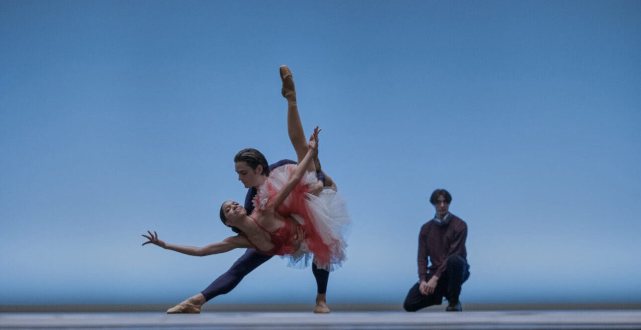 “Étoile” Star Taïs Vinolo on How the Show Transformed Her as an Artist ...